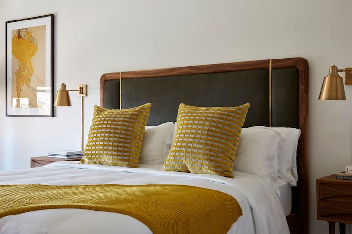 Boutique Rock Studio In Hlwd - Hollywood, CA