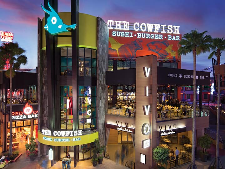 Near Universal Citywalk / 2 Queen Hotel +Breakfast - Orlando, FL