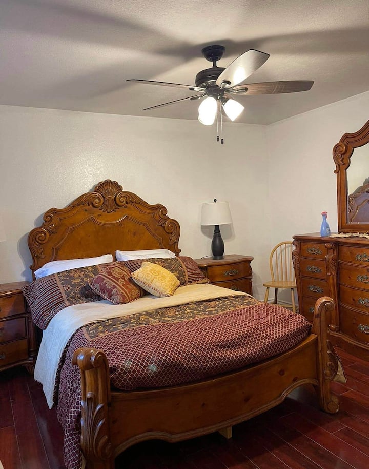 Enjoy Nice Cosy And Private Home Close To Disny - Anaheim, CA