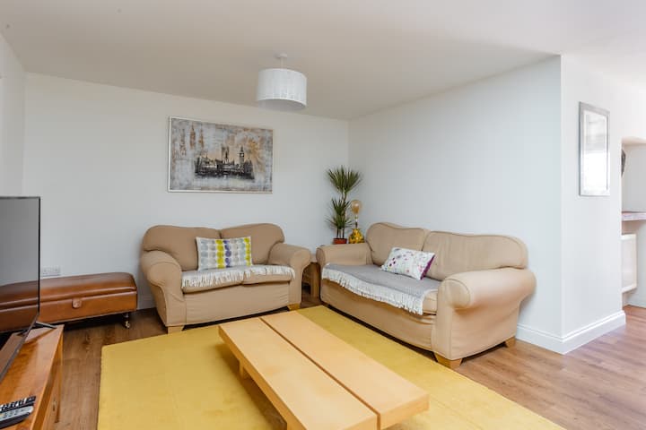 Spacious Ground Floor Apartment Close To Beach - Weymouth