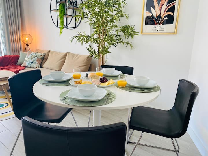 Superb 2bdrm Flat,heated Pool,wifi,netflix,parking - Tenerife