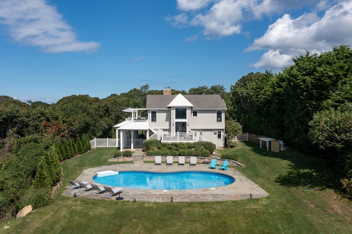 Sprawling Waterviews- Spacious Luxury Designer Home- Pool - Montauk, NY