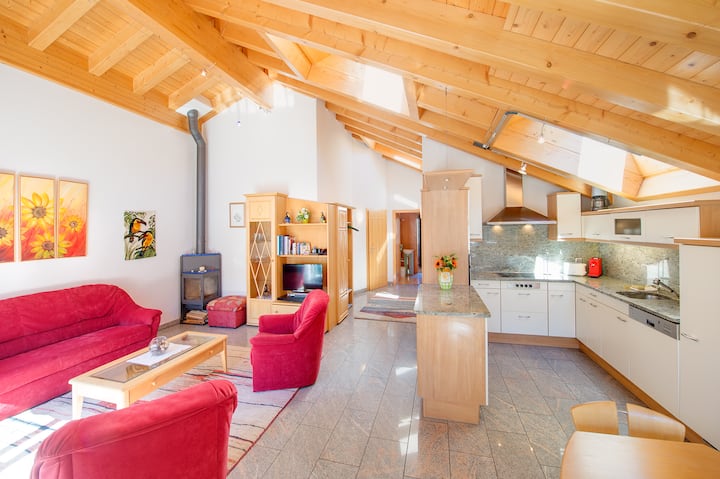 Schöne, Helle 3 Zimmer Dachwohnung - Zermatt