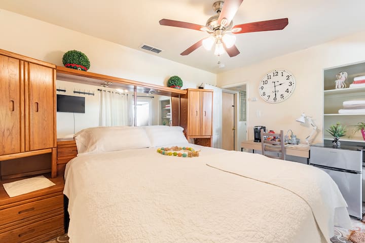 Classy Private Suite In Sacramento - Sacramento