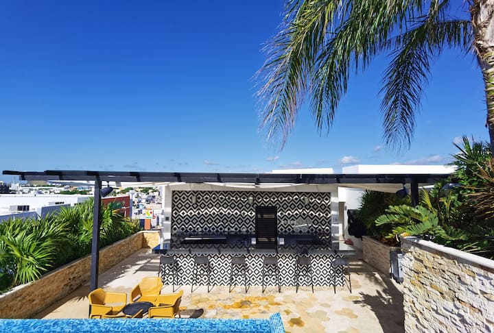 Suite Con Balcón En Condominio Con Amenidades - Playa del Carmen