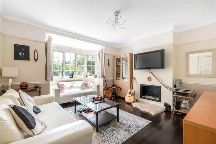 Room In A Clean And Quiet Home - Bromley