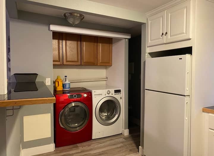Cozy Two Bedroom Duplex - Steilacoom, WA