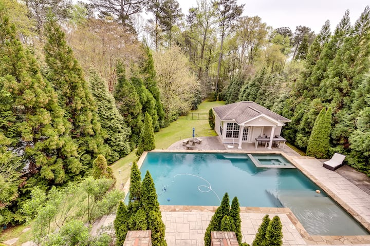 Buckhead Fenced N Gated Ensuited 6bd,8bath Estate, 5mins To Shopping.sleeps 12 - Atlanta, GA
