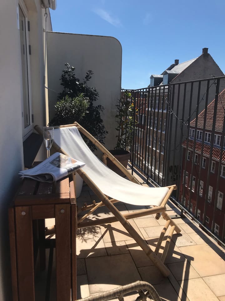 Beautiful Top Floor Apartment With Balcony - Copenhague