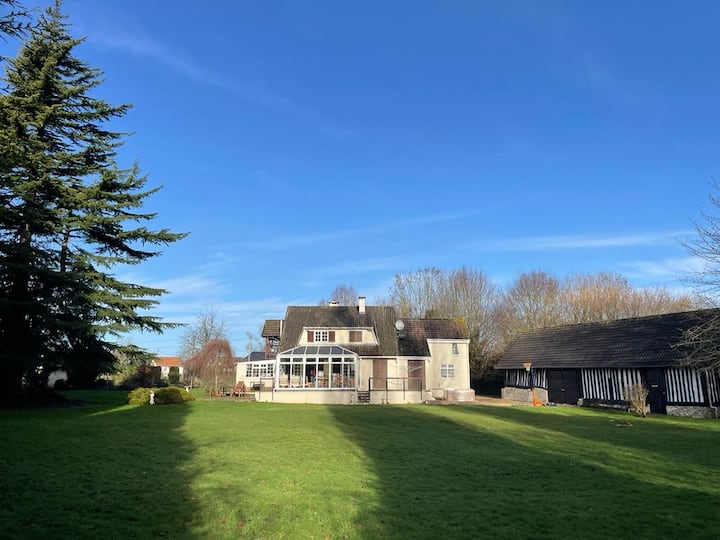 La Follette 6 Bedrooms - Normandie