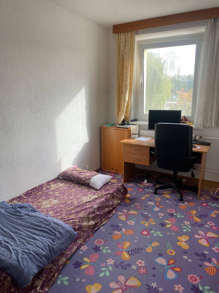 Zimmer In Einer Familie Wohnung - Greifswald