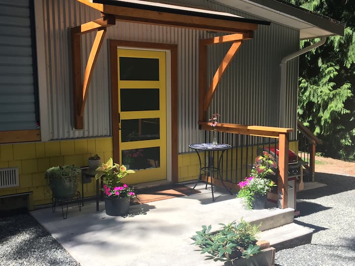 Forest Meadow Guest Suite - Comox