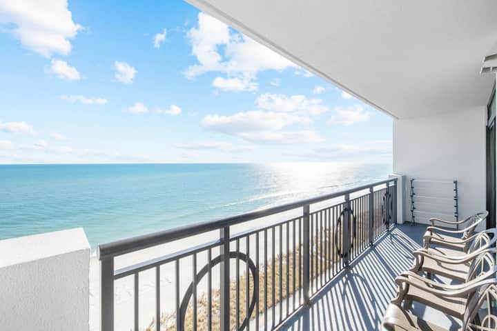 Updated Oceanfront 3bd/2ba Caribbean Resort Flr 11 - Myrtle Beach, SC