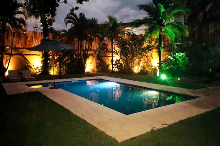 Ampla Casa Em Maresias - 100 Mts Da Praia - São Sebastião