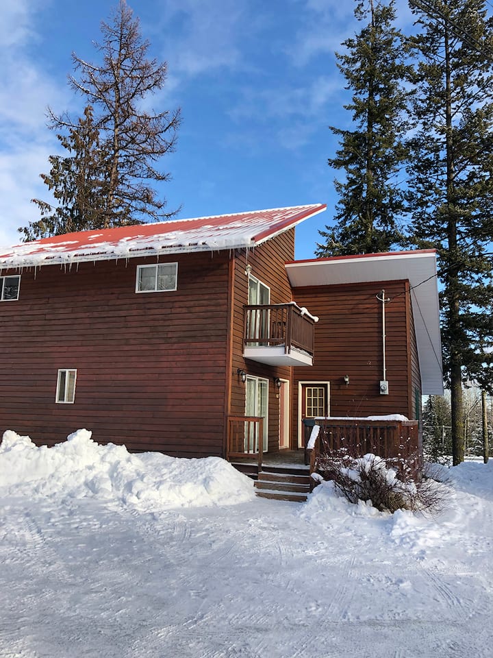 Ski In Charming Log House - Rossland