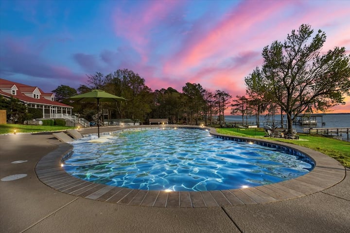 Luxurious Lakefront Log Home W/pool & Hot Tub - Caroline du Sud