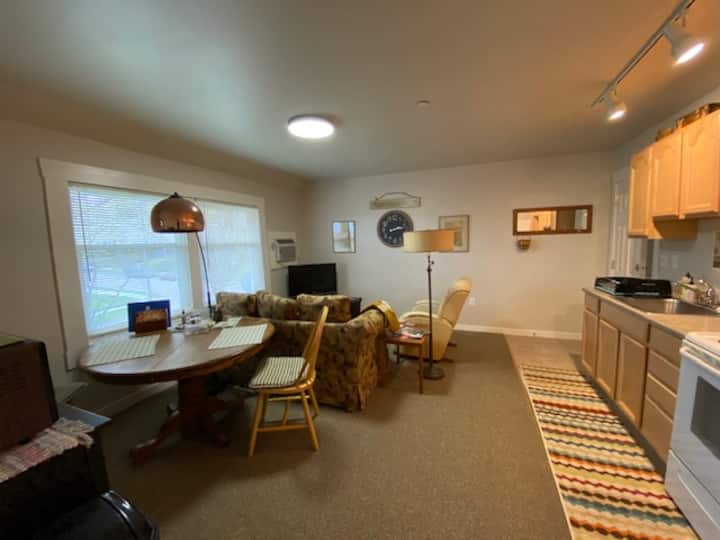 Morning Light & Maple Trees Chs #5 Monthly Stay - スポーカン, WA