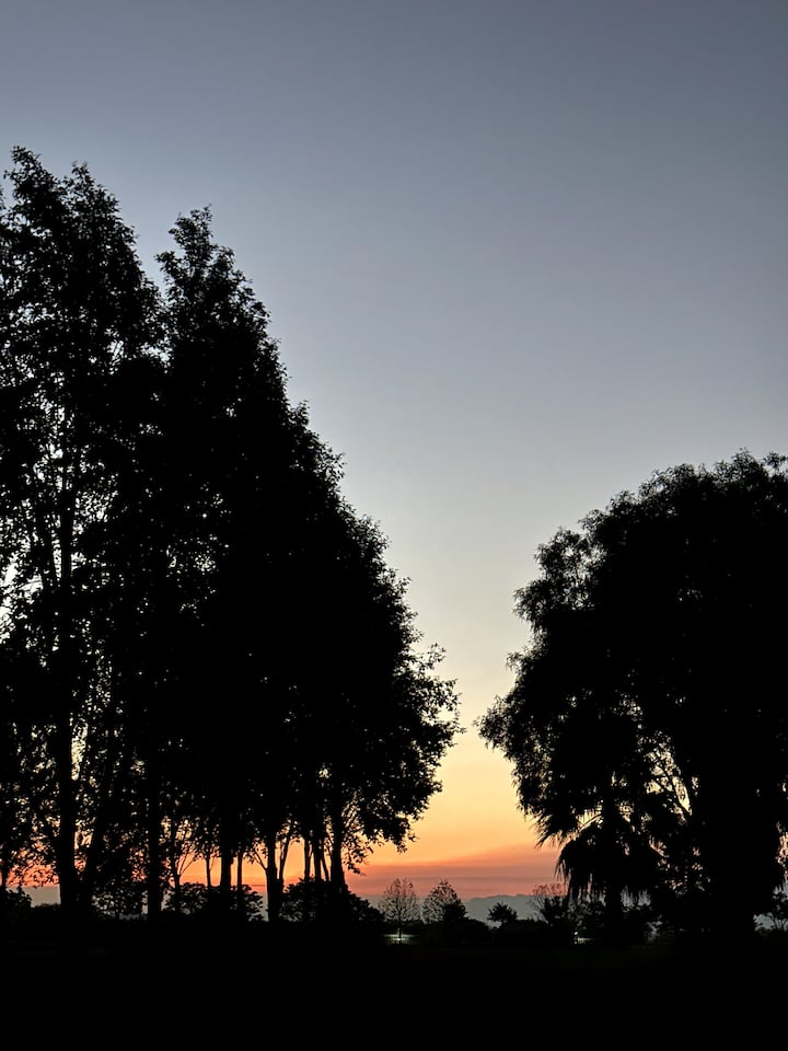 Sucassa 54 •Luxury 2 Bedroom • Dam & Mountain View - Hartbeespoort