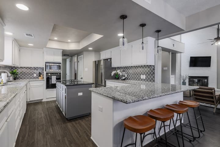 Cozy Home W/fenced Yard - Discounted Winter Rates! - Round Rock, TX