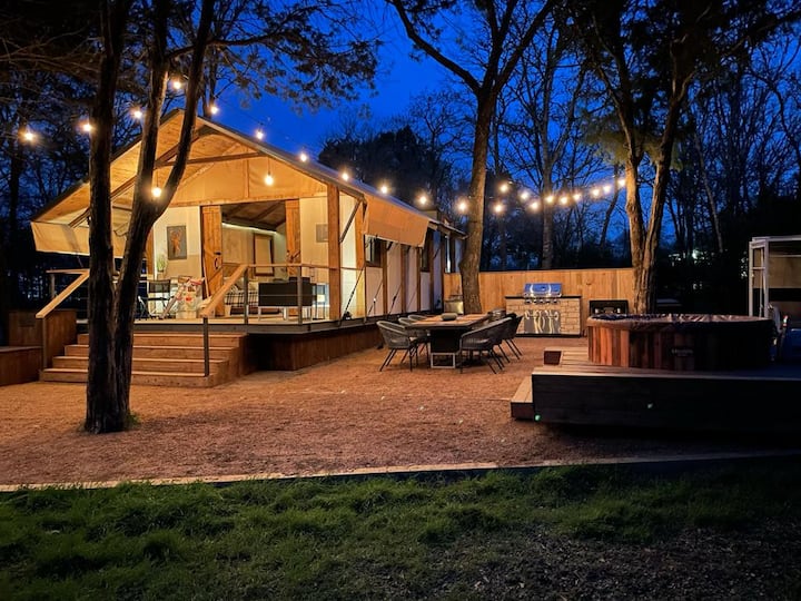 Luxurious Cabin #1 With Amazing Lake Bastrop Views - Bastrop, TX