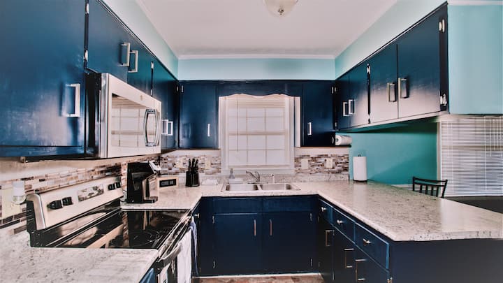 Home Stay Minutes To Ft. Bragg & Downtown - Fayetteville, NC