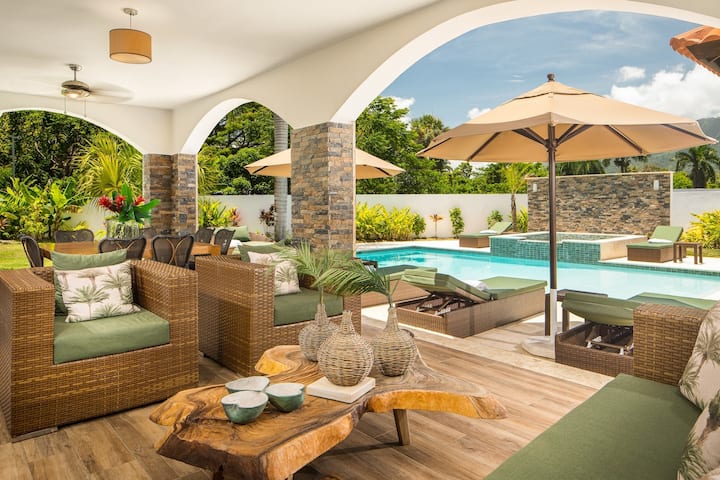 Private 6 Bedroom Villa In Beautiful Resort - Puerto Plata