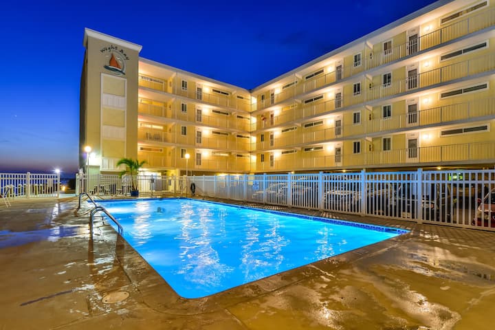 Waterfront Unit With Incredible Sunset Views! - Ocean City, MD