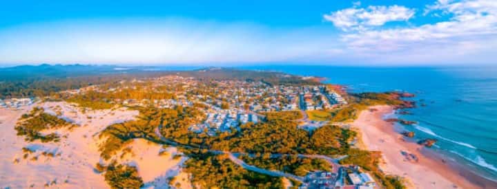 Nelson Bay Holiday Rentals & Homes - New South Wales, Australia | Airbnb