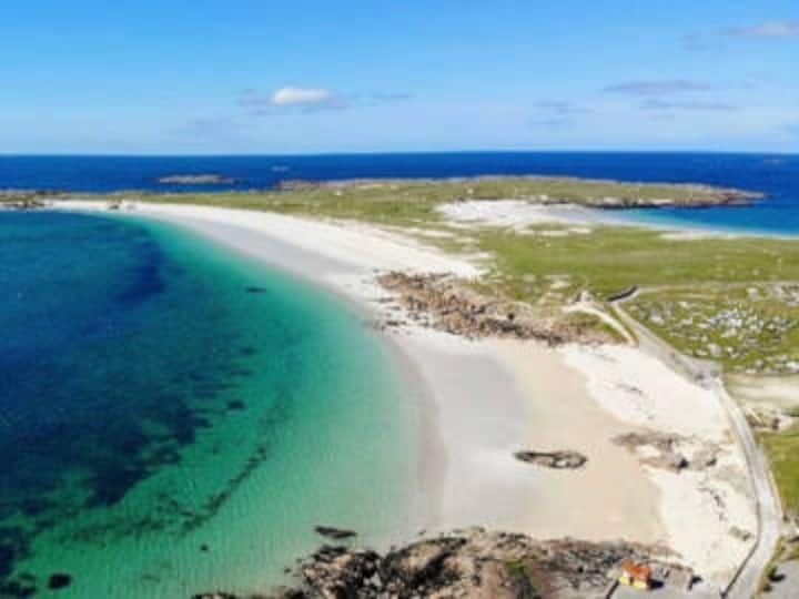 12 Handpicked Airbnb Vacation Rentals In Roundstone, Ireland - Updated ...