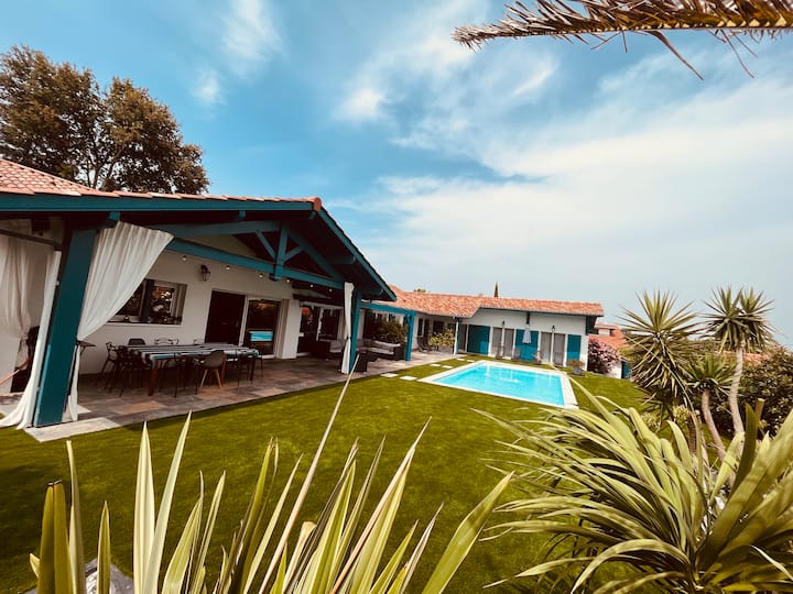 Villa Piscine Chauffée  Jacuzzi Petanque Billard - Bajonna