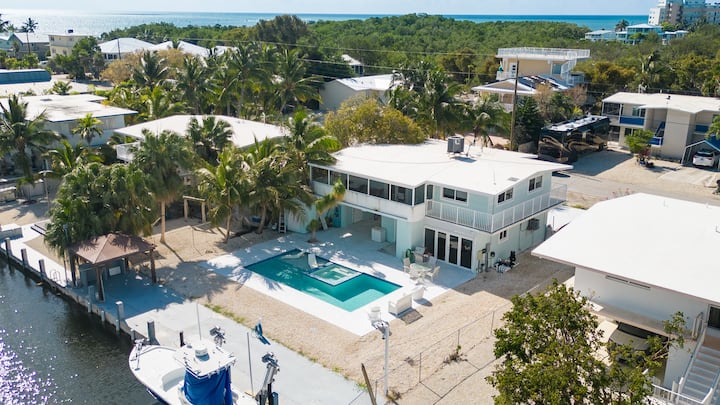 Canal Front Keys Home - Islamorada, FL