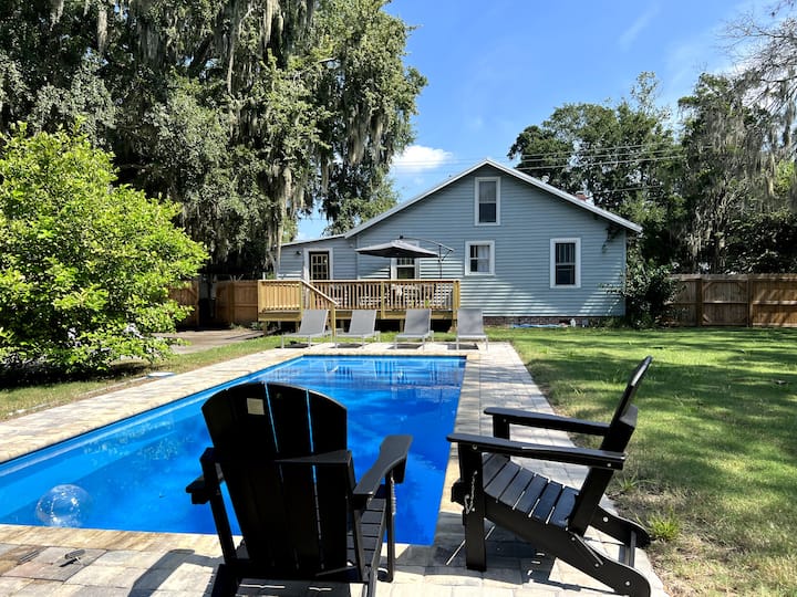 Shangri-la @ Rowland: Eclectic And Stylish Cottage - Savannah, GA