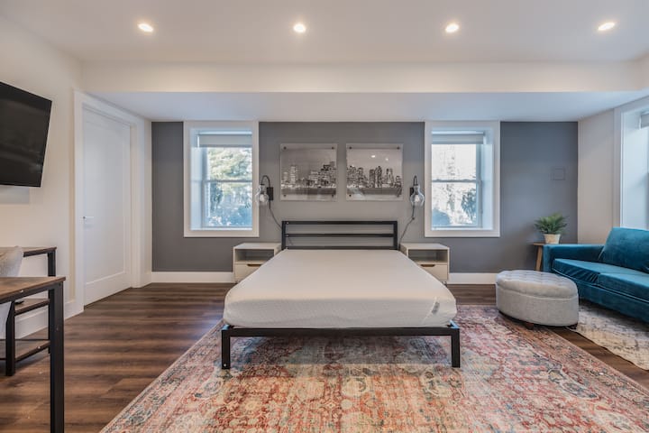 Furnished Studio By Thatch™ | Highland Ave - Dorchester, MA