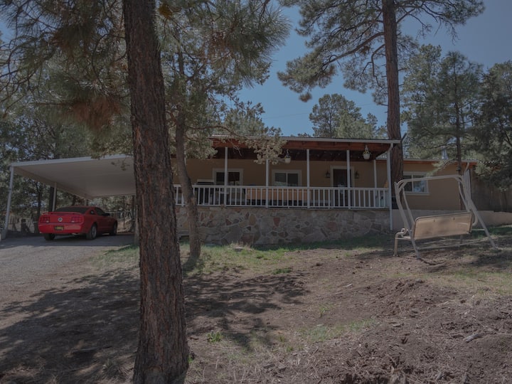 Middle Of Ruidoso, Ski, Golf, And Lakes. - Ruidoso, NM