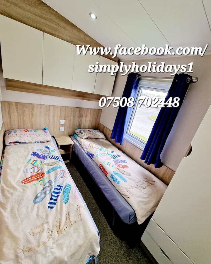 Haven Seashore Family Holiday Home - Caister-on-Sea