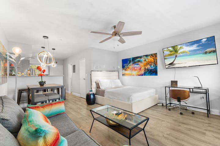 ~Tranquility Studio (212)~ - Fort Lauderdale, FL