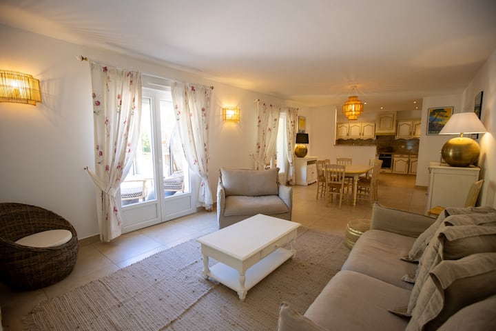 Charmante Villa Avec Piscine Proche Ville Et Plage - Calvi
