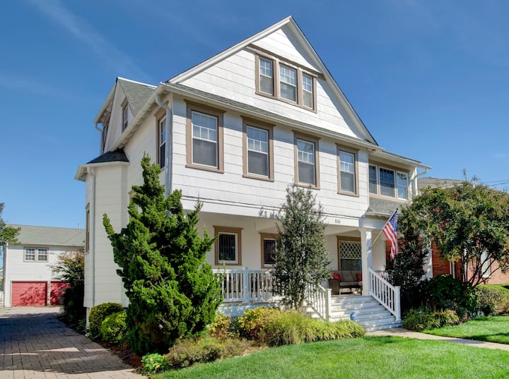 Ocean View 3 Story, 6br, Beach Block, Front Porch - Belmar, NJ