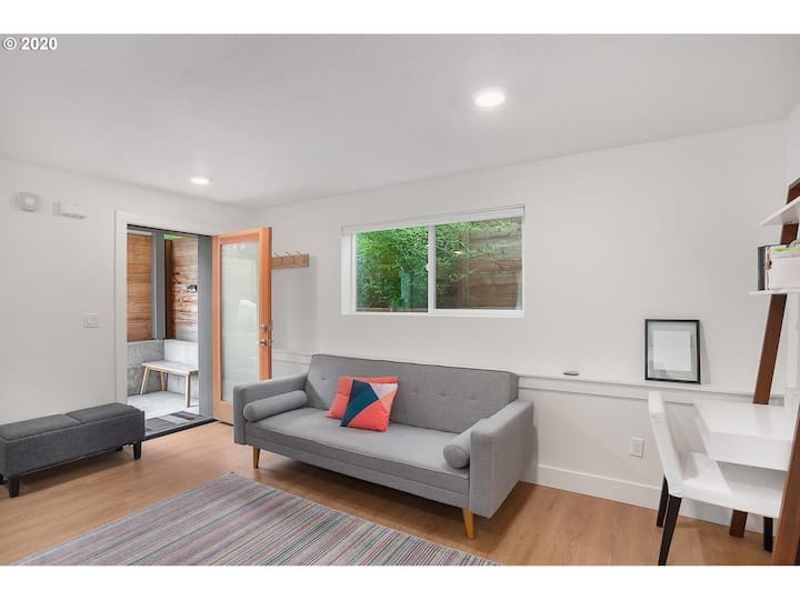 Overlook/modern Condo W/private Entry-yard-patio - Portland, OR
