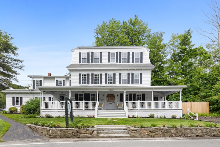 Family-friendly (10br,10.5ba) Inn By Perkins Cove! - 오겅키트