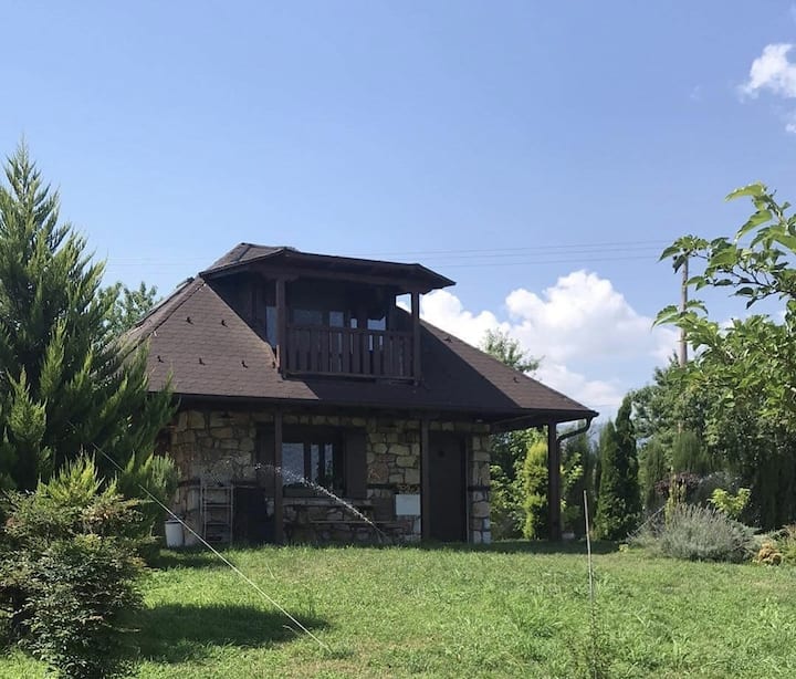 Stone Cottage - Верия