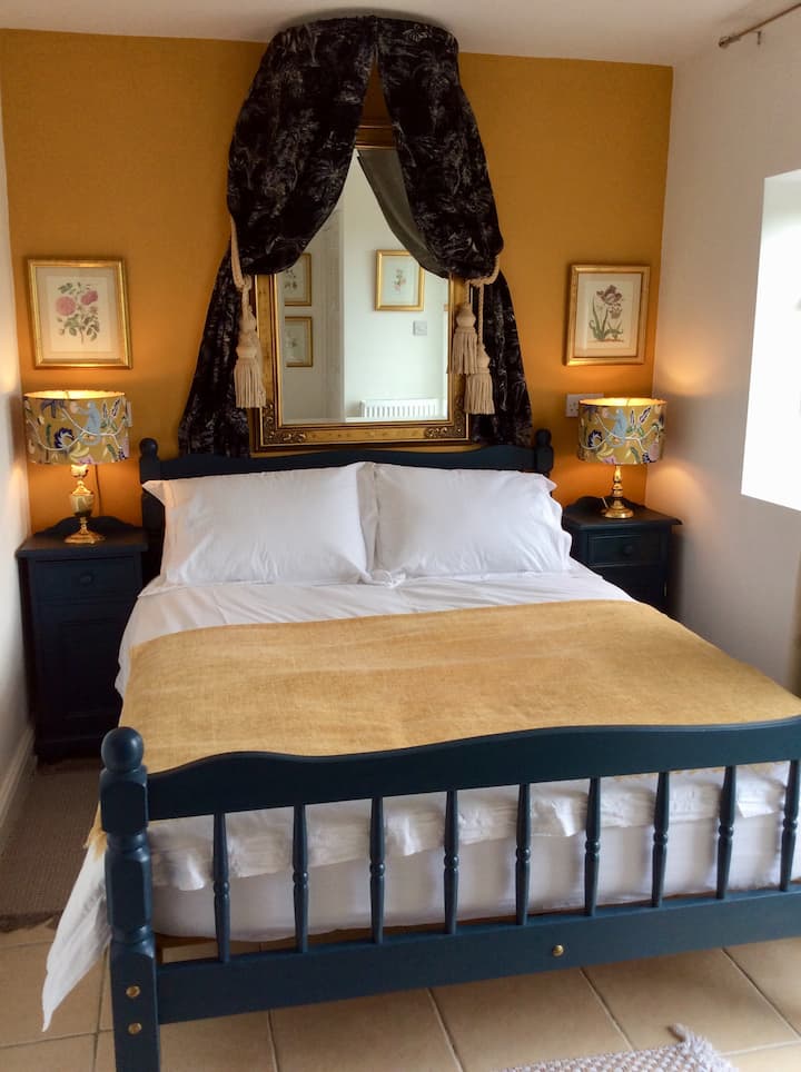 The Garden Room With A View & Parking (On Street) - Bath