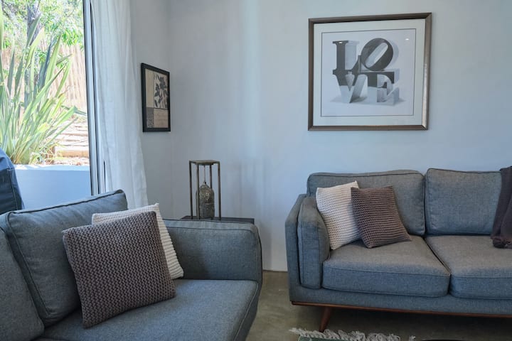 Located In Gnarabup A Short Stroll From The Main Beaches And Cafes - Prevelly
