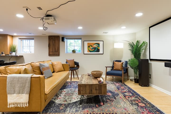 D-street Hideaway - Portland, OR