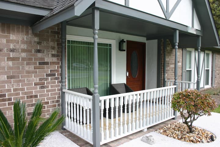 Charming Ranch House - Goose Creek, SC