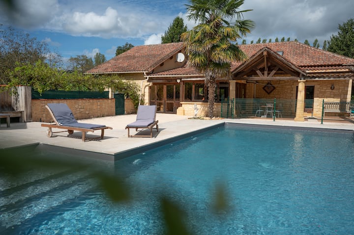 Maison Périgourdine Avec Piscine ☼ - Montignac