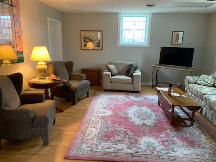 Heart Of Scott's Addition: 4 Bedroom House - Richmond, VA
