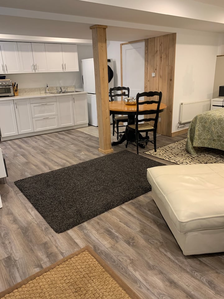 Cozy Studio - Wasaga Beach