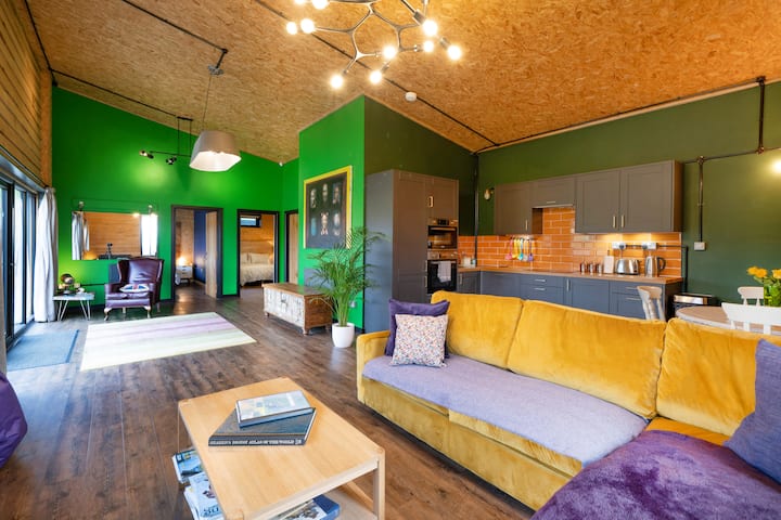 Quirky Rural Retreat - Bobbie's Barn, Lamberhurst - Bewl Water