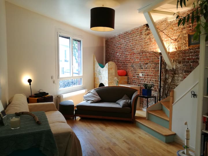 Jolie Maison De Ville, La Campagne à Paris - Paris